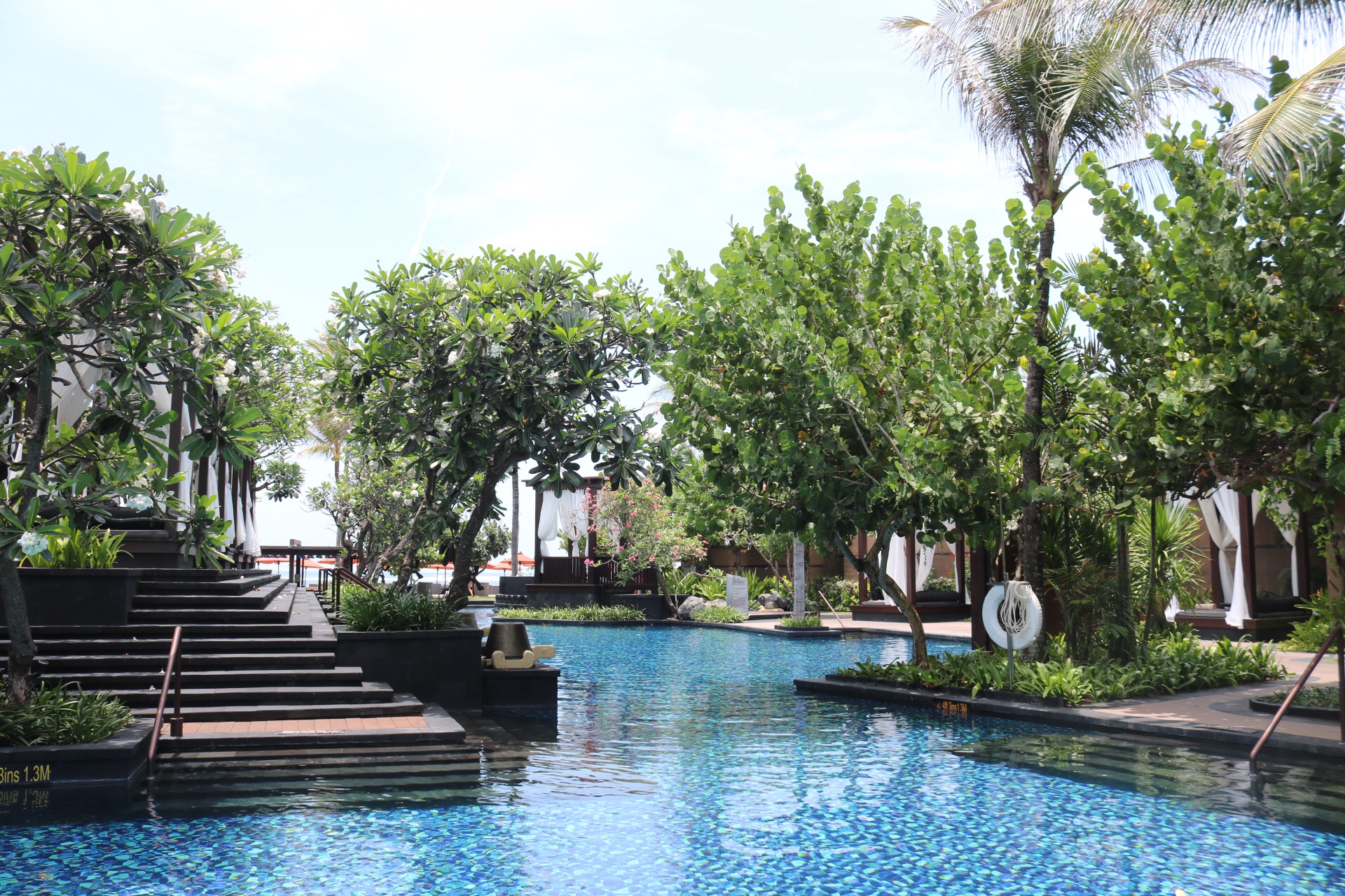 Where Do Celebrities Stay in Bali? Complete List of Rich & Famous